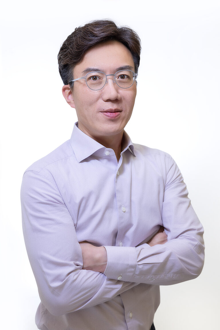 Dr. Justin Chung - Hiossen® Implant