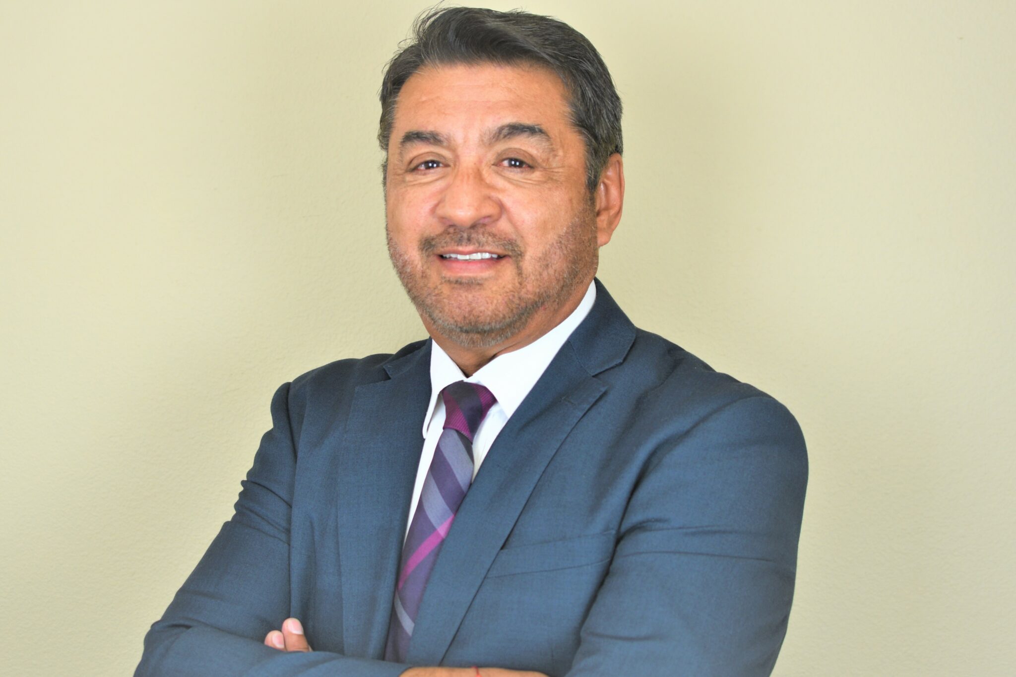 Dr. Jose E. Lara - Hiossen® Implant
